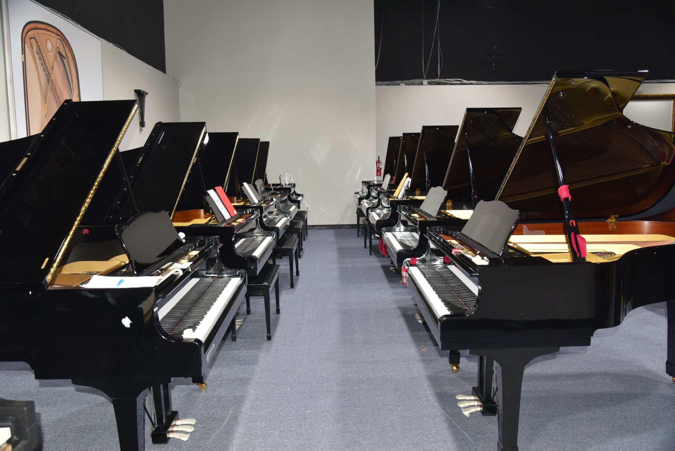 Used Grand and Upright Pianos - Dallas Piano Store